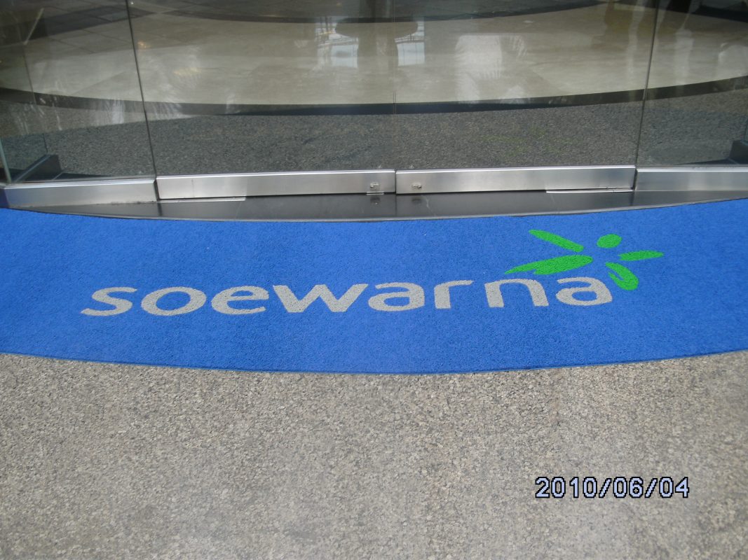 Kustomisasi dan Logo